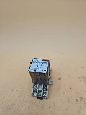 700-HB33A1-3-4 ALLEN BRADLEY Relay Base